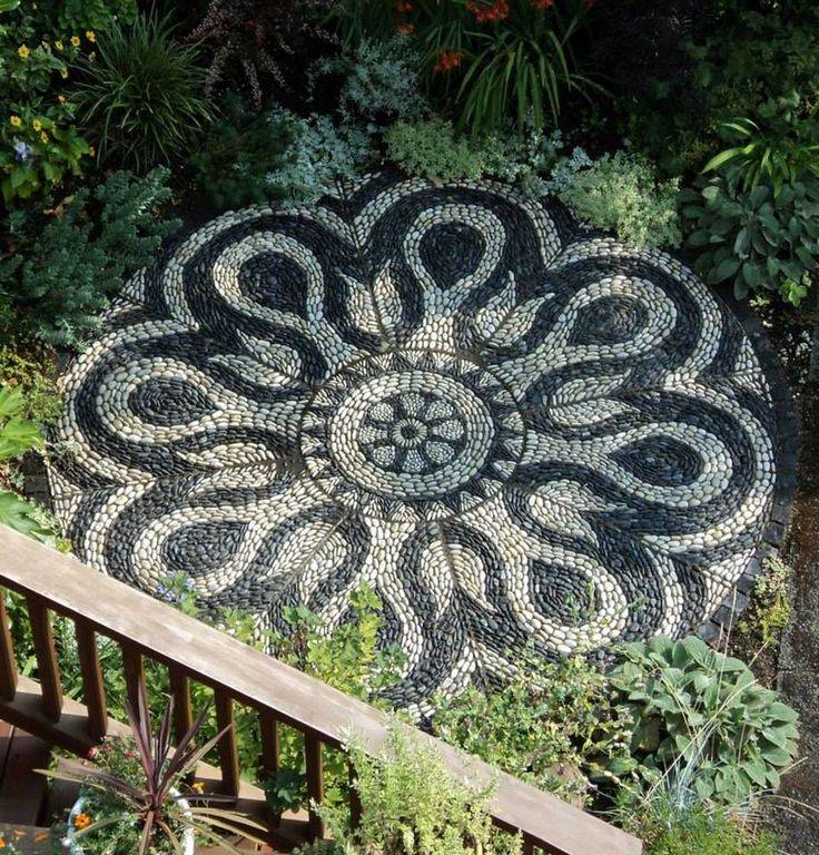 25 Pebble Mosaic Garden Art Ideas You Cannot Miss | SharonSable