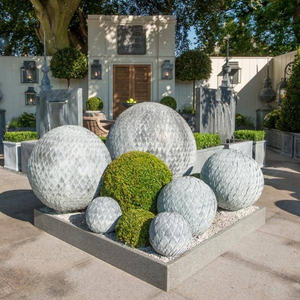 21 Round Garden Spheres Ideas To Try This Year | SharonSable