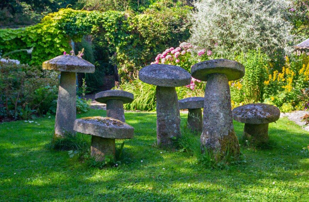 19 Pictures of Ancient Stone Garden Seats Ideas You Cannot Miss ...