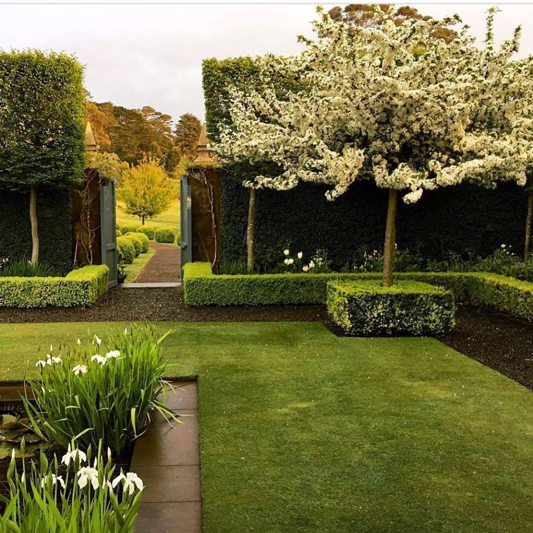 20 Medieval Garden Design Ideas Worth a Look | SharonSable