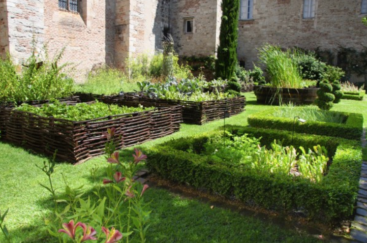22 Medieval Vegetable Garden Ideas You Gonna Love | SharonSable