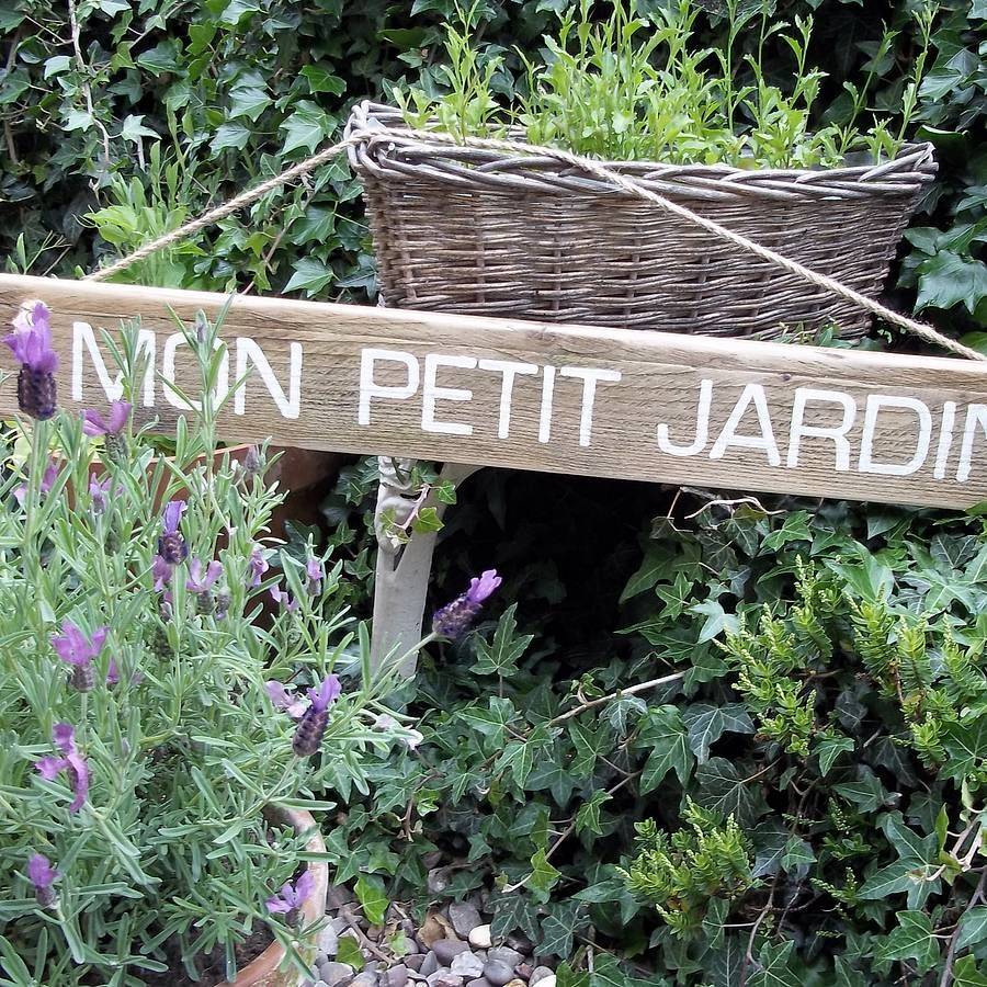 19 Unusual Garden Signs Ideas You Must Look | SharonSable