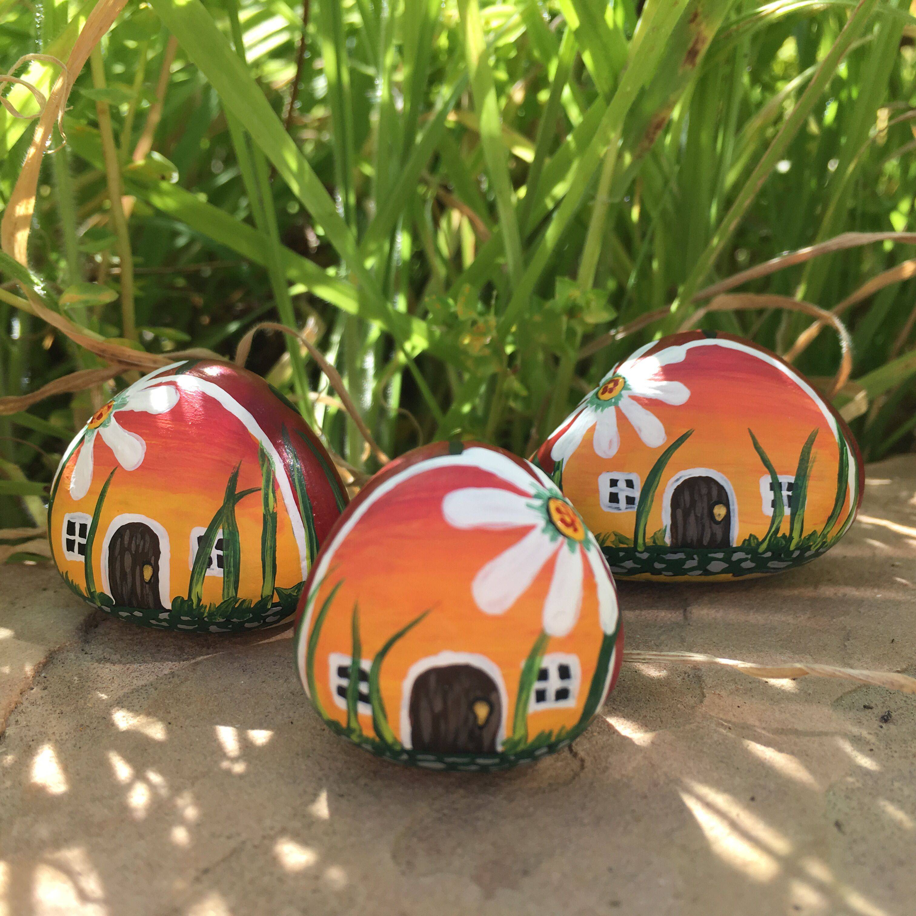 23 Big Painted Garden Rocks Ideas You Gonna Love | SharonSable