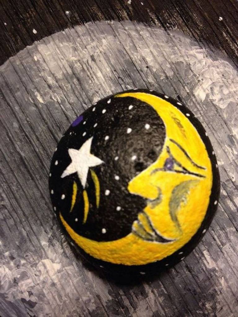 23 Big Painted Garden Rocks Ideas You Gonna Love | SharonSable