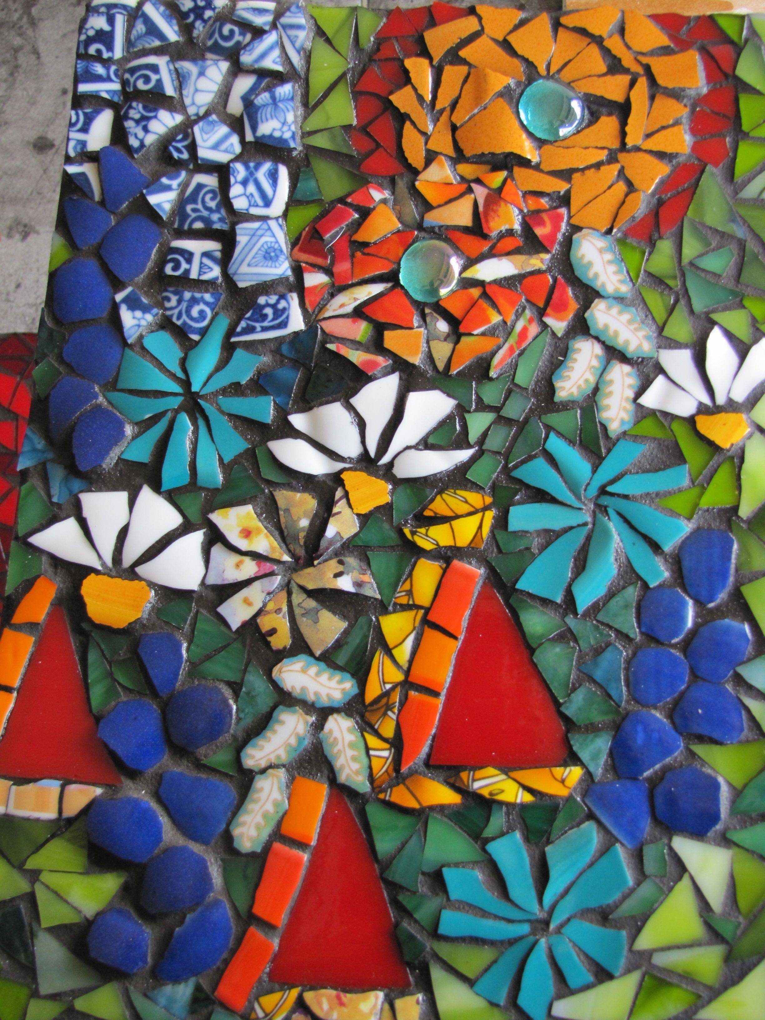 24 Garden Mosaic Art Patterns Ideas You Should Look | SharonSable