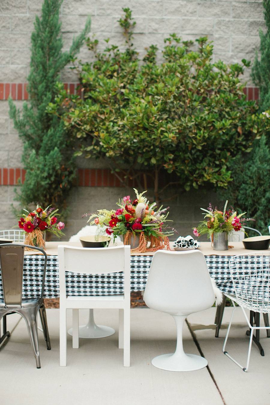 22 Garden Party Table Decor Ideas You Cannot Miss | SharonSable