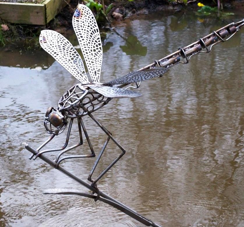 23 Dragonfly Sculptures for Garden Ideas You Should Look | SharonSable