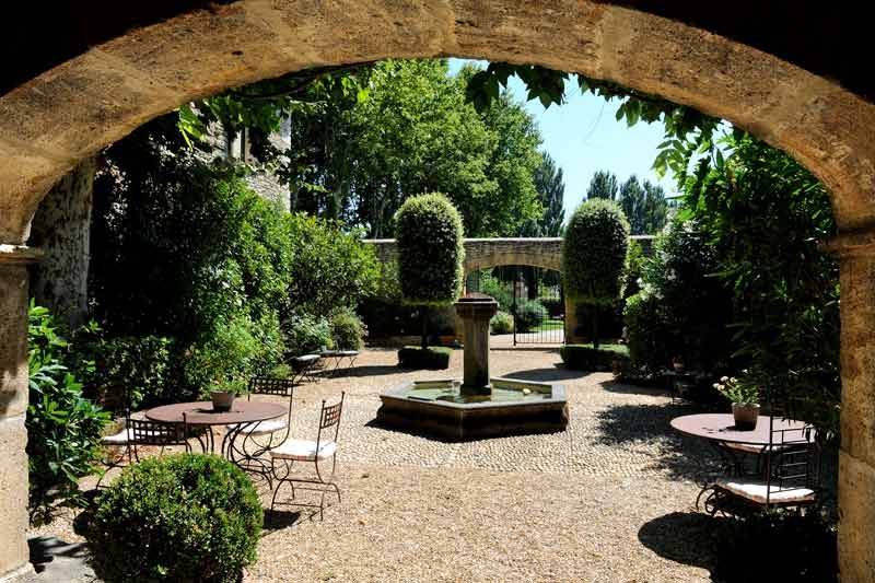 23 Provence Courtyard Garden Ideas You Should Look | SharonSable