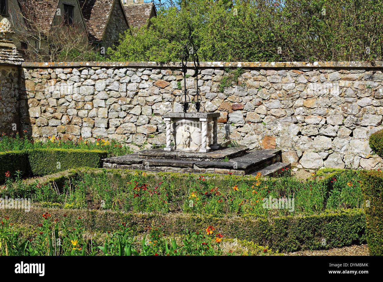 19 Medieval Walled Garden Ideas Worth to Check | SharonSable