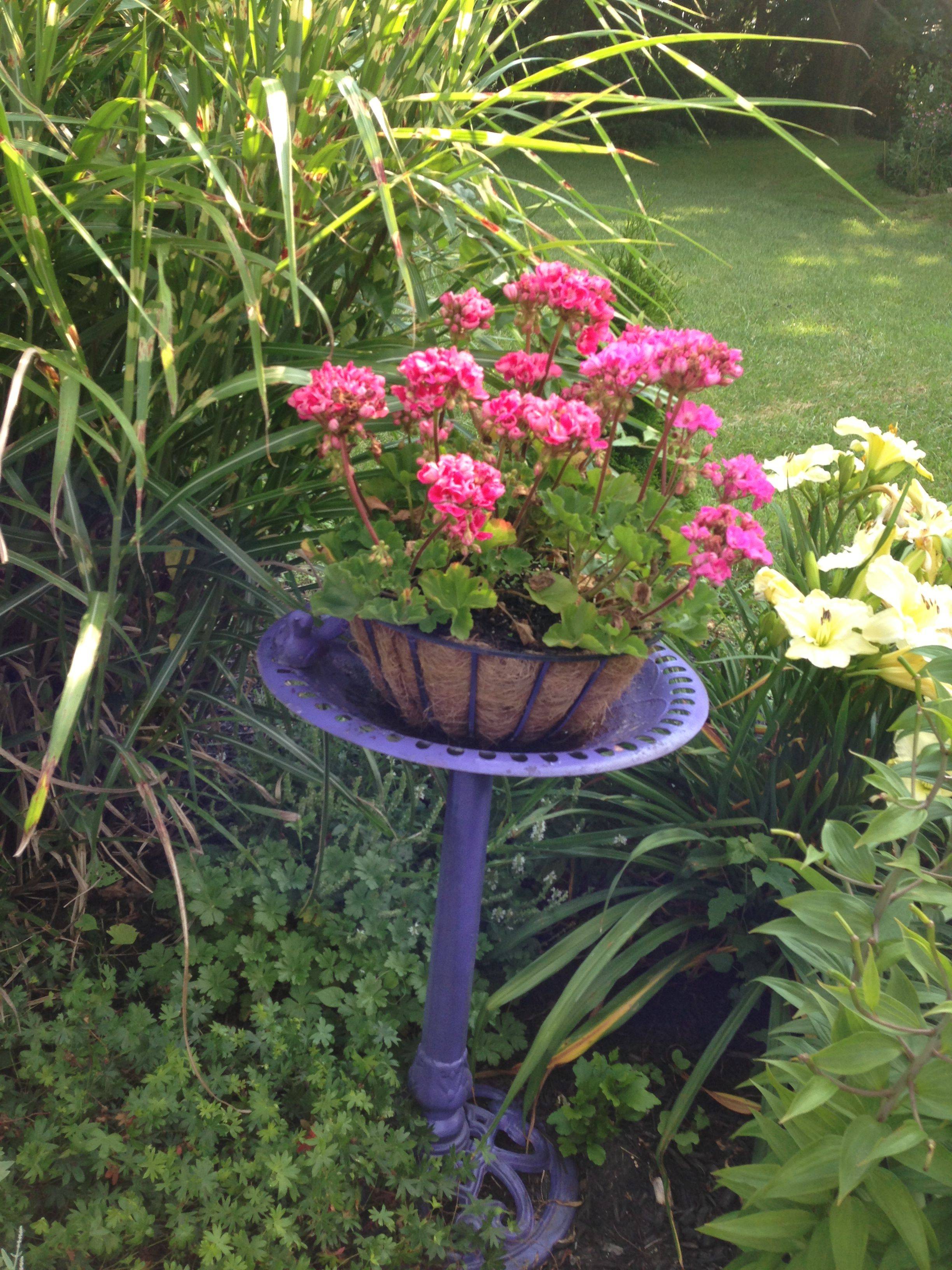 21 Bird Bath Garden Art Ideas For This Year | SharonSable