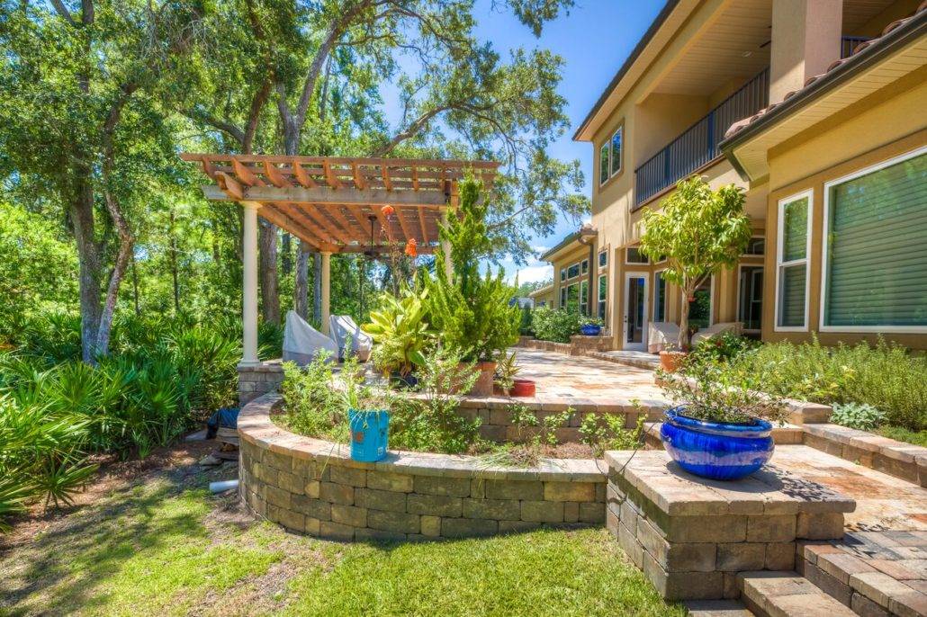 24 Italian Country Style Garden Ideas You Should Check | SharonSable