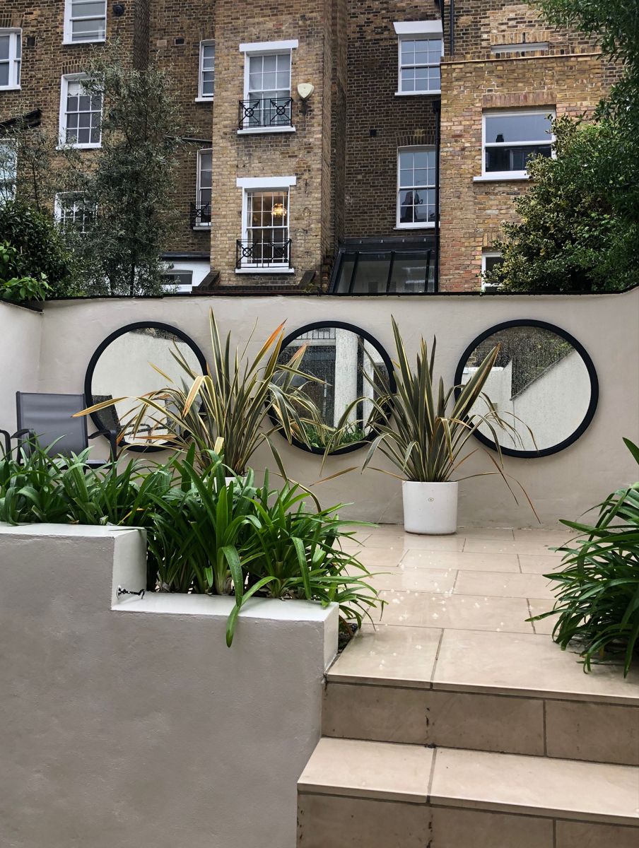 21 Beautiful Garden Mirror Ideas You Should Look | SharonSable