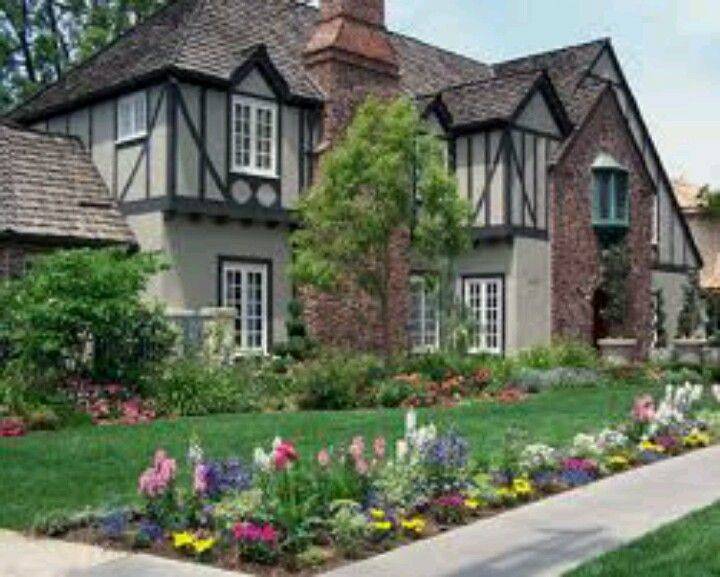 23 Tudor Garden Design Ideas You Should Look | SharonSable