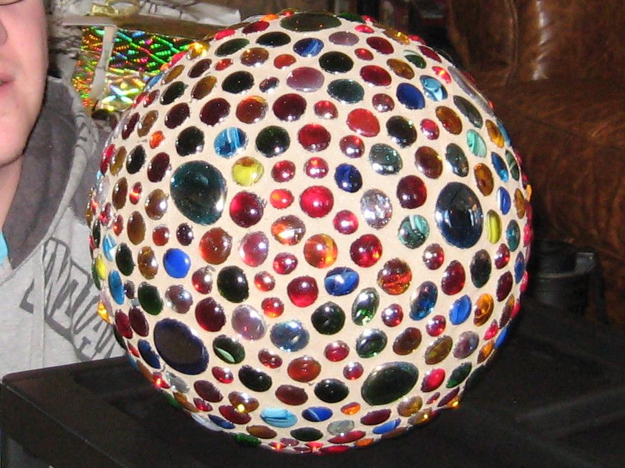 14 Blue Gazing Balls for Garden Ideas You Should Check | SharonSable