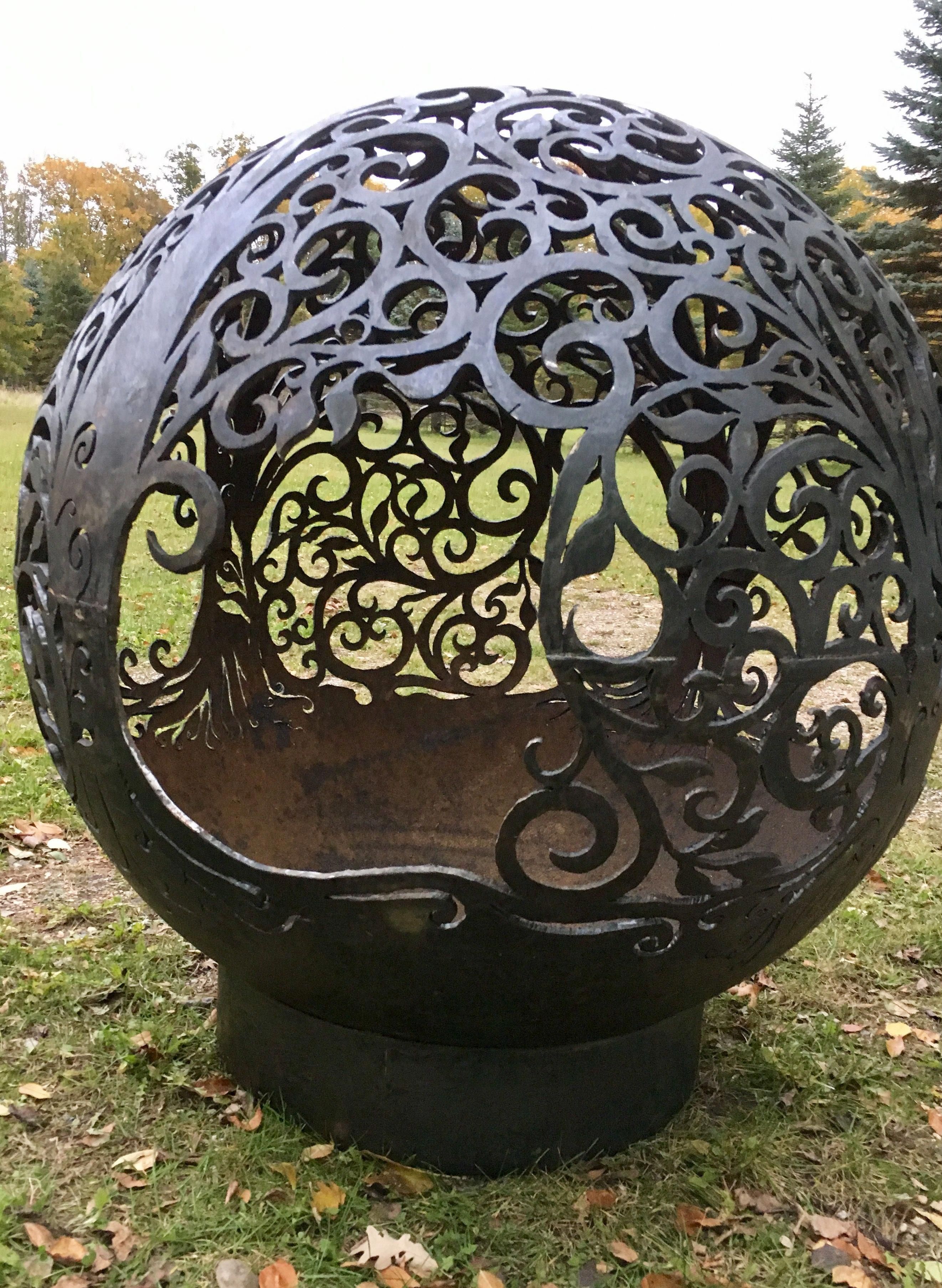 19 Wire Garden Spheres Ideas Worth a Look | SharonSable
