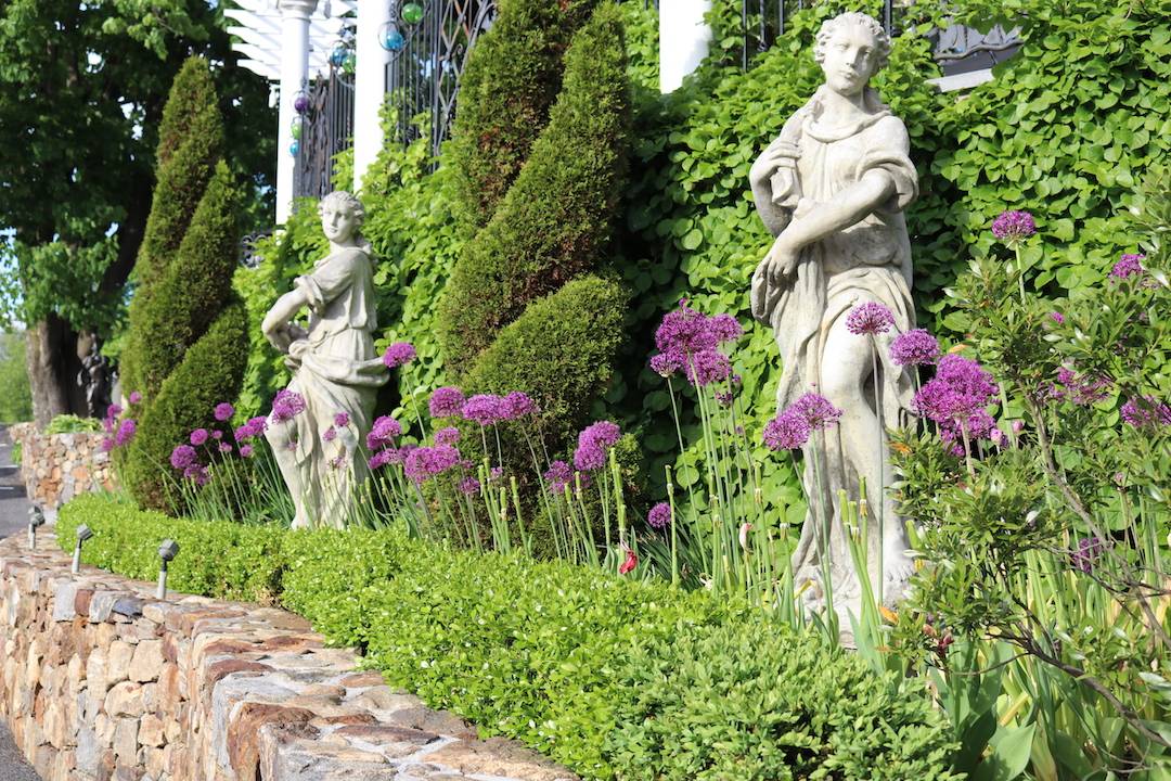 25 Classical Garden Ideas Worth to Check | SharonSable