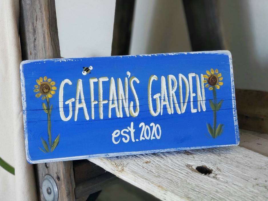 22 Outdoor Personalized Garden Signs Ideas To Try This Year | SharonSable