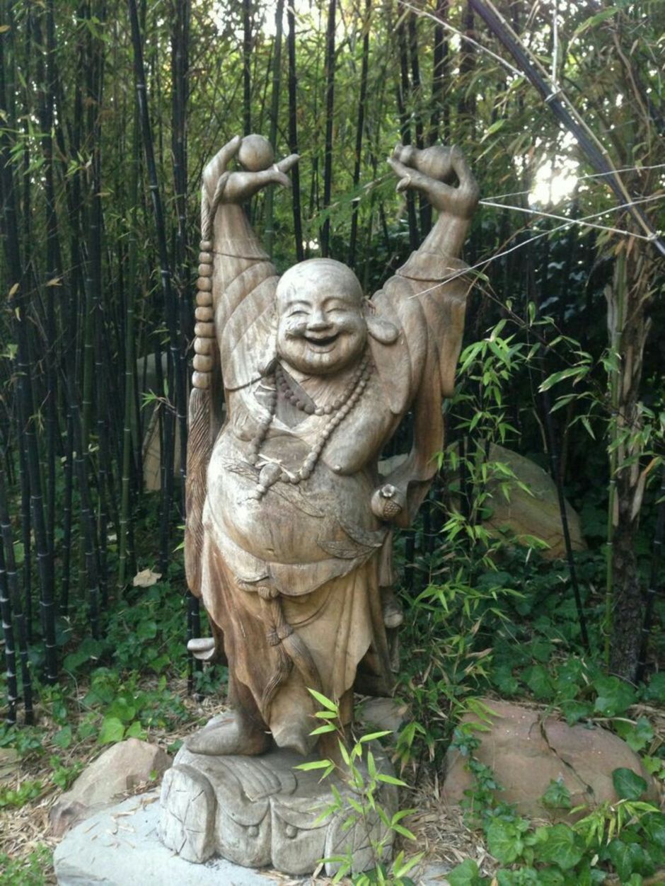 13 Garden Statues and Figurines Ideas You Should Look | SharonSable