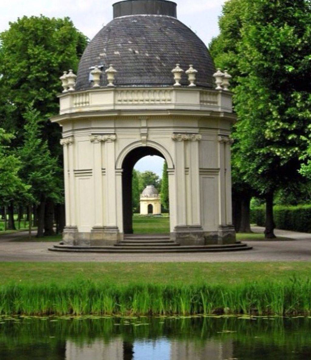 23 Garden Folly Ideas For This Year | SharonSable