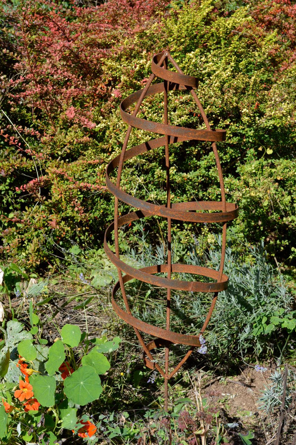 21 Rustic Garden Metal Works Ideas You Should Look | SharonSable