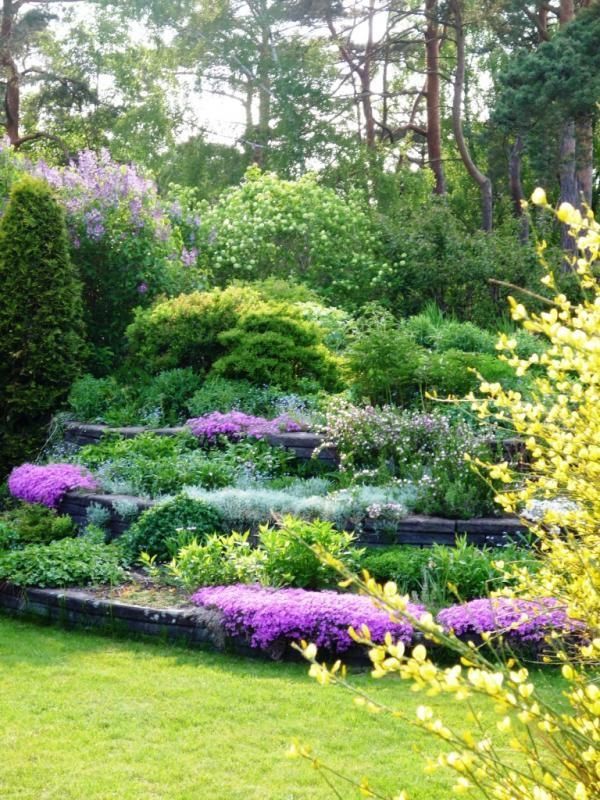 20 Images of Hillside Flower Garden Ideas You Cannot Miss | SharonSable