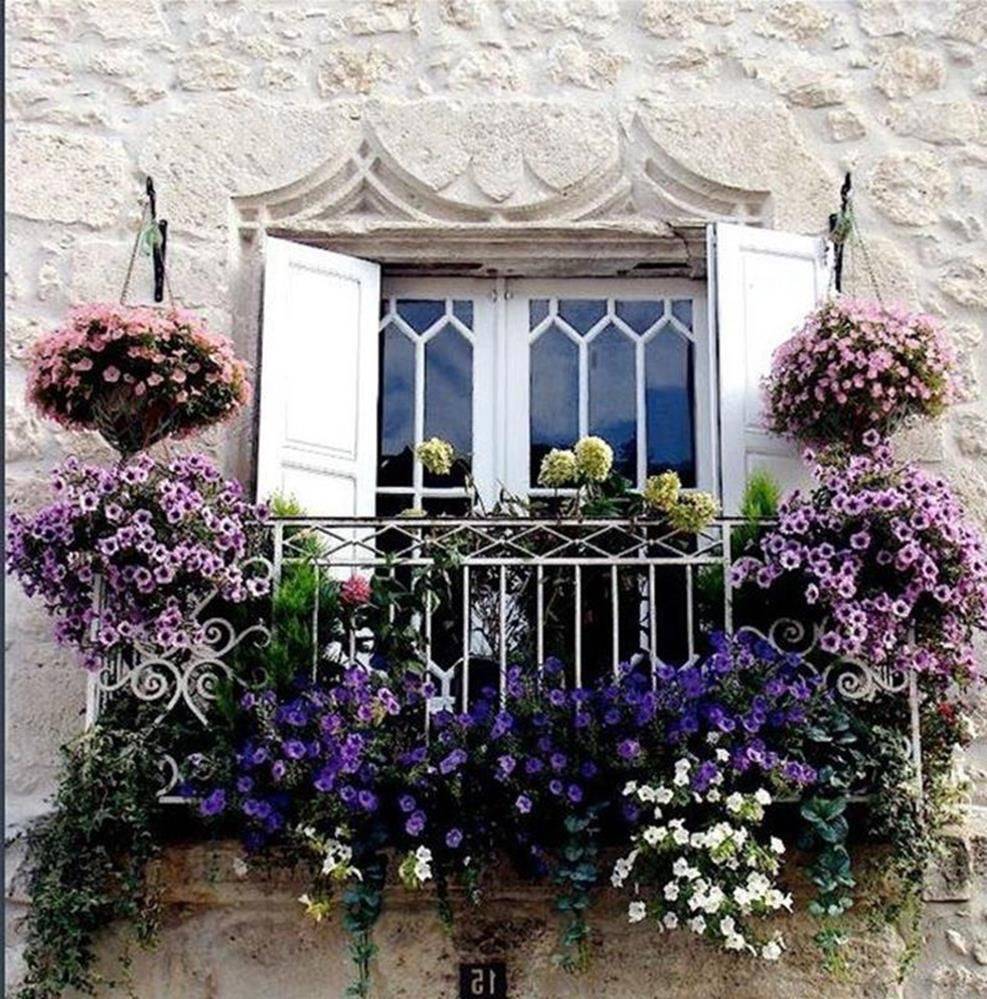 22 Garden Window Balcony Ideas To Consider | SharonSable