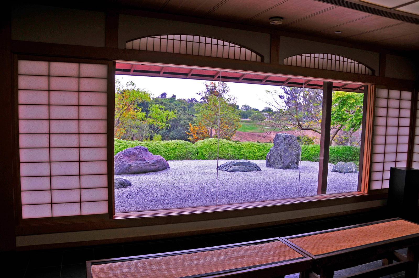 20 Japanese Garden Window Ideas You Should Check | SharonSable