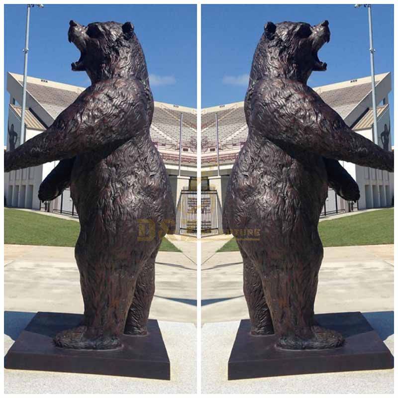 15 Life-Size Garden Statues Ideas To Consider | SharonSable