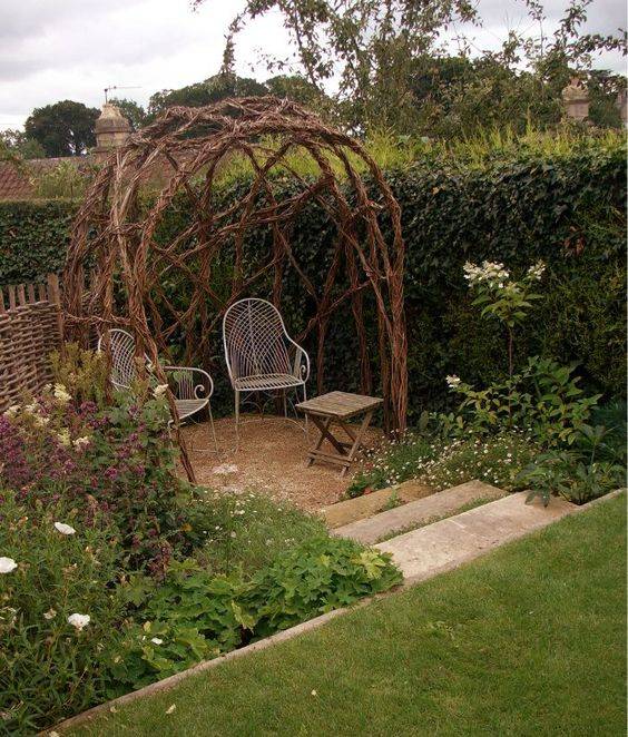 18 Willow Garden Arch Ideas Worth a Look | SharonSable
