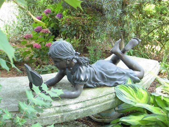 17 Garden Statue Girl Reading Book Ideas You Should Check | SharonSable
