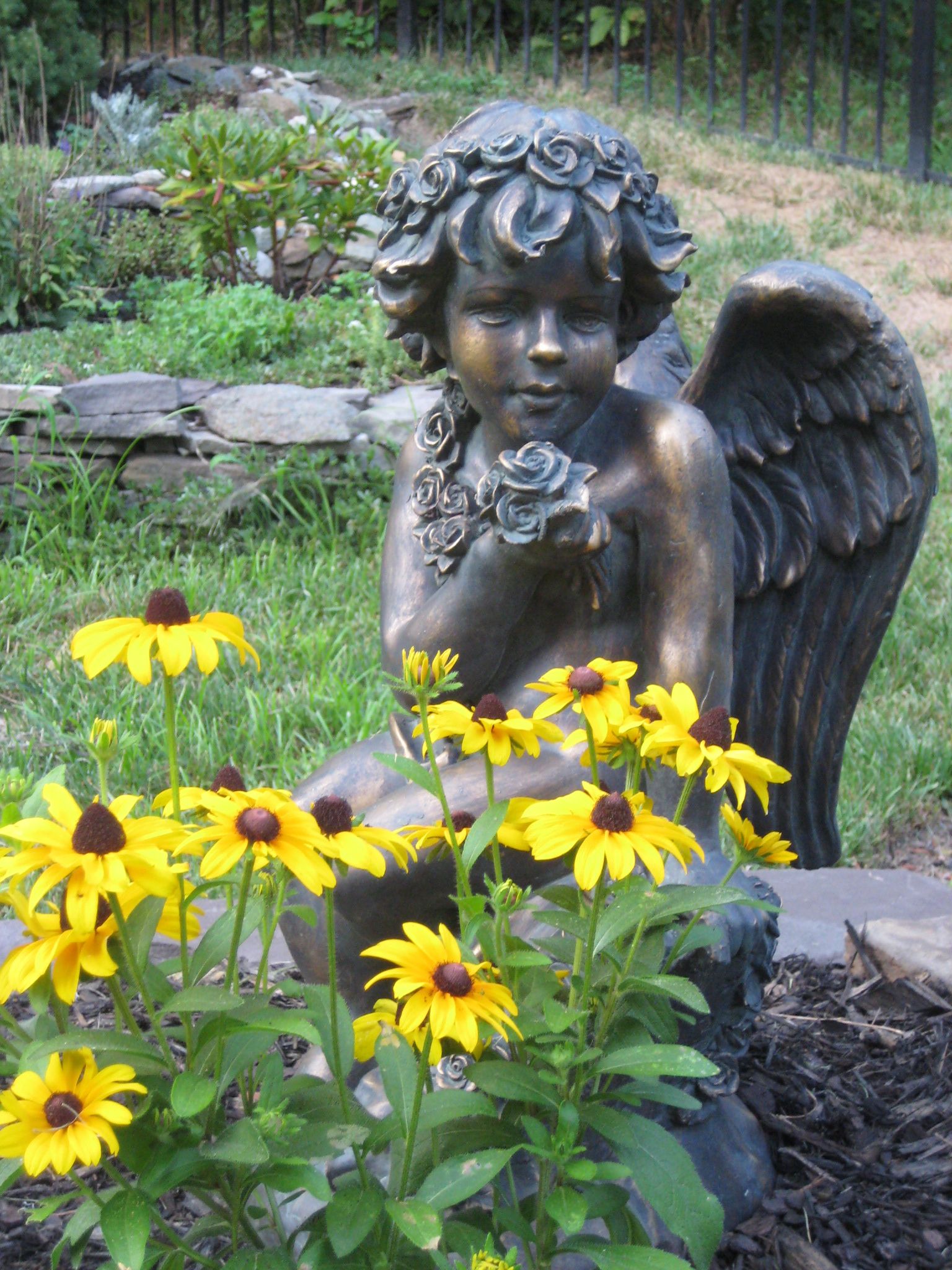 22 Small Garden Angels Statues Ideas You Should Look | SharonSable
