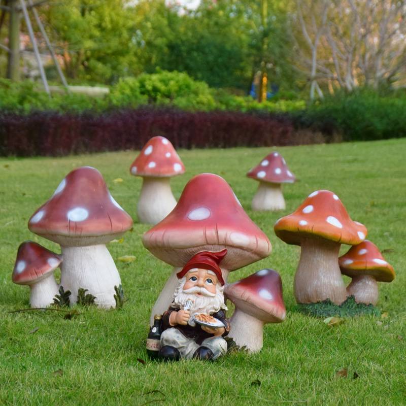 18 Garden Mushroom Statue Ideas You Gonna Love | SharonSable