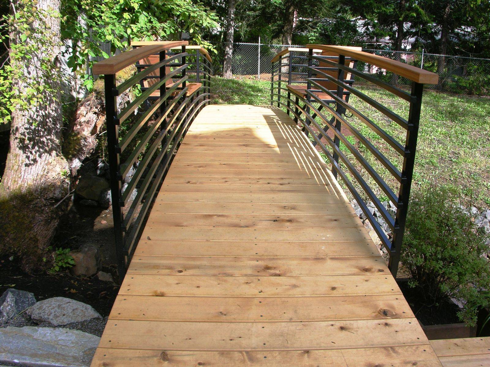 25 Garden Foot Bridge Ideas You Cannot Miss | SharonSable