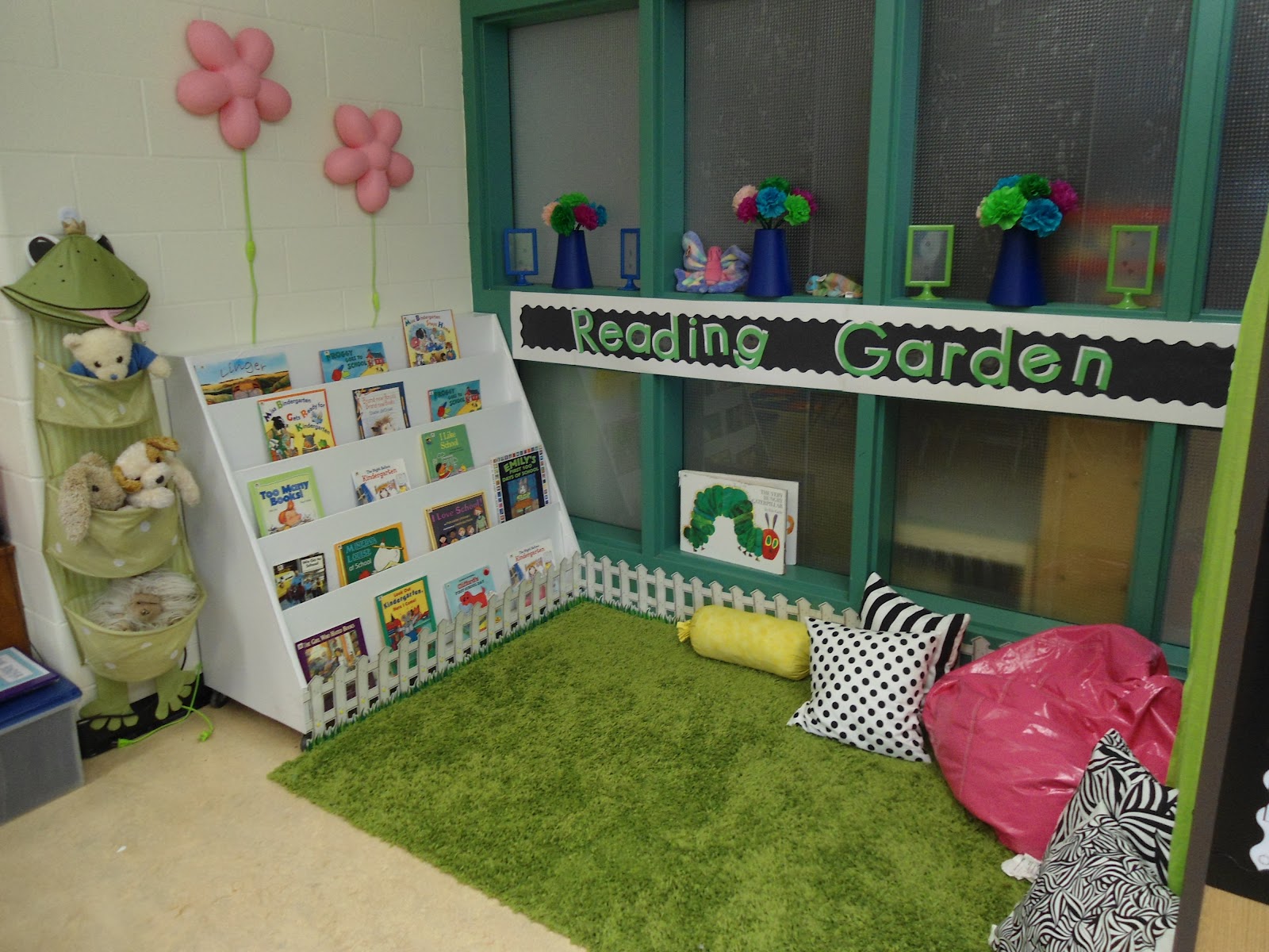 21 Garden Corner Theme Ideas For This Year | SharonSable