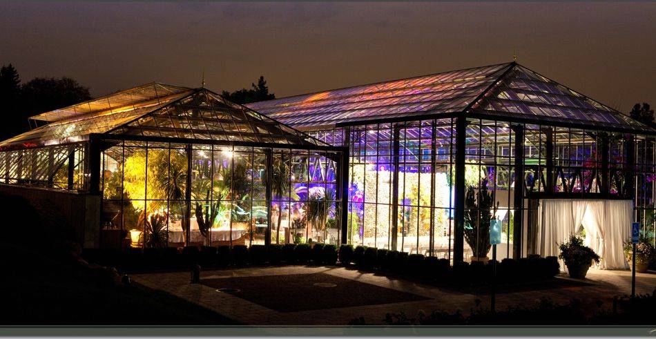 24 Enclosed Botanical Garden Ideas To Consider | SharonSable