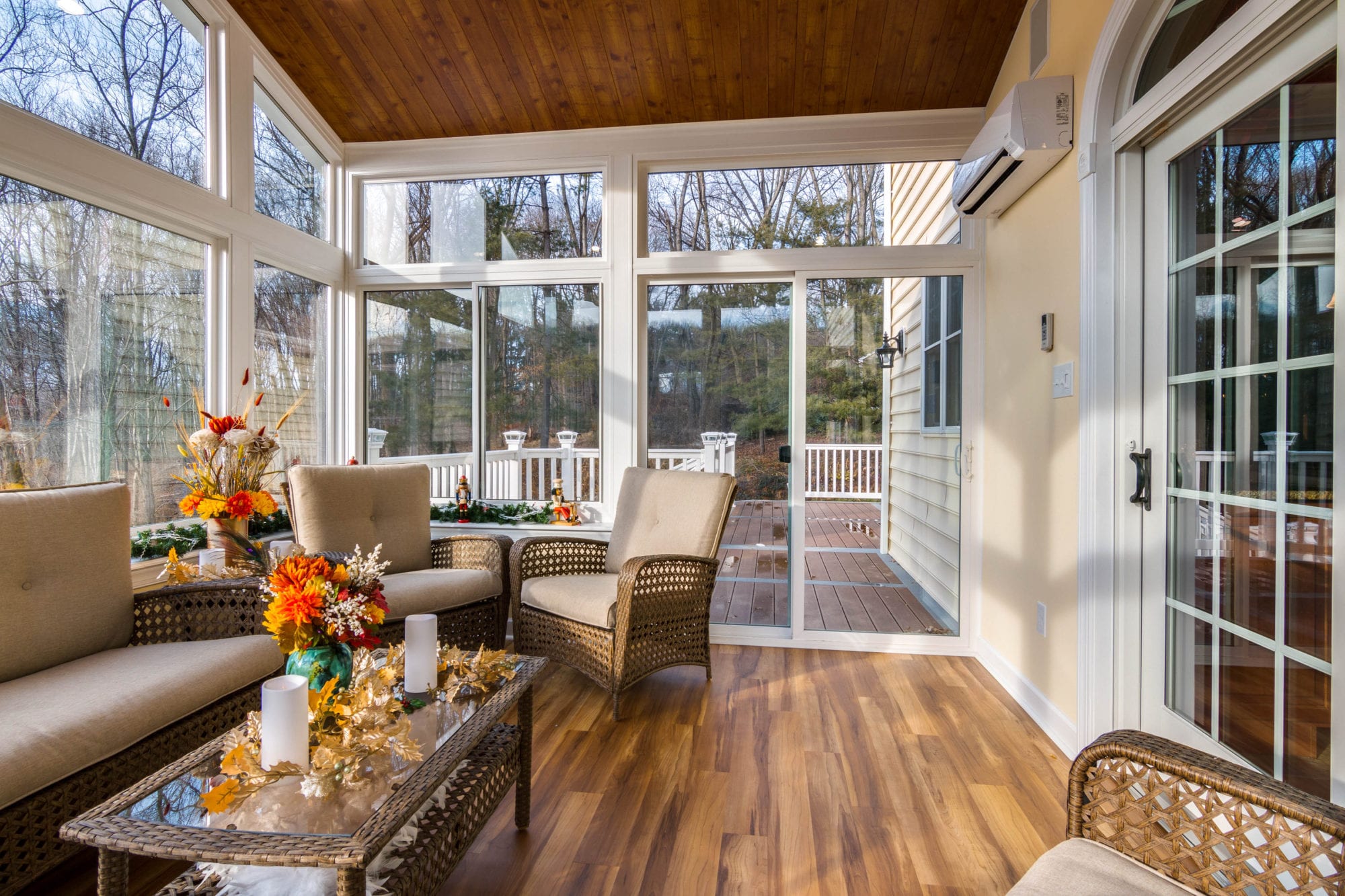 17 Enclosed Garden Room Ideas You Must Look | SharonSable