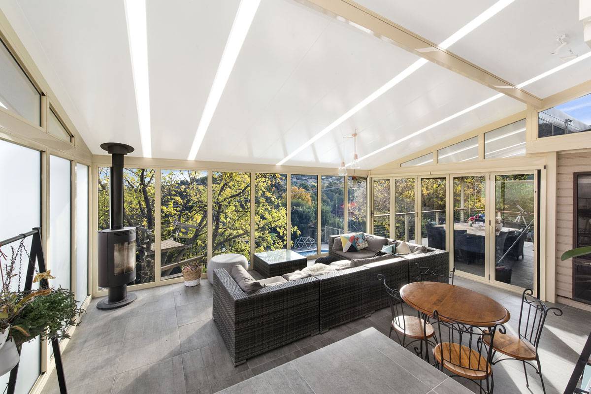 19 Enclosed Garden Spaces Ideas You Should Look | SharonSable