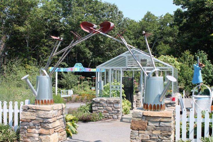 20 Botanic Garden Station Ideas To Consider | SharonSable