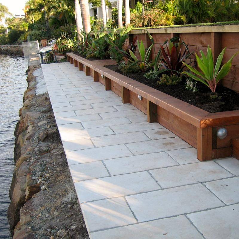 23 Wooden Retaining Wall Garden Ideas To Consider | SharonSable