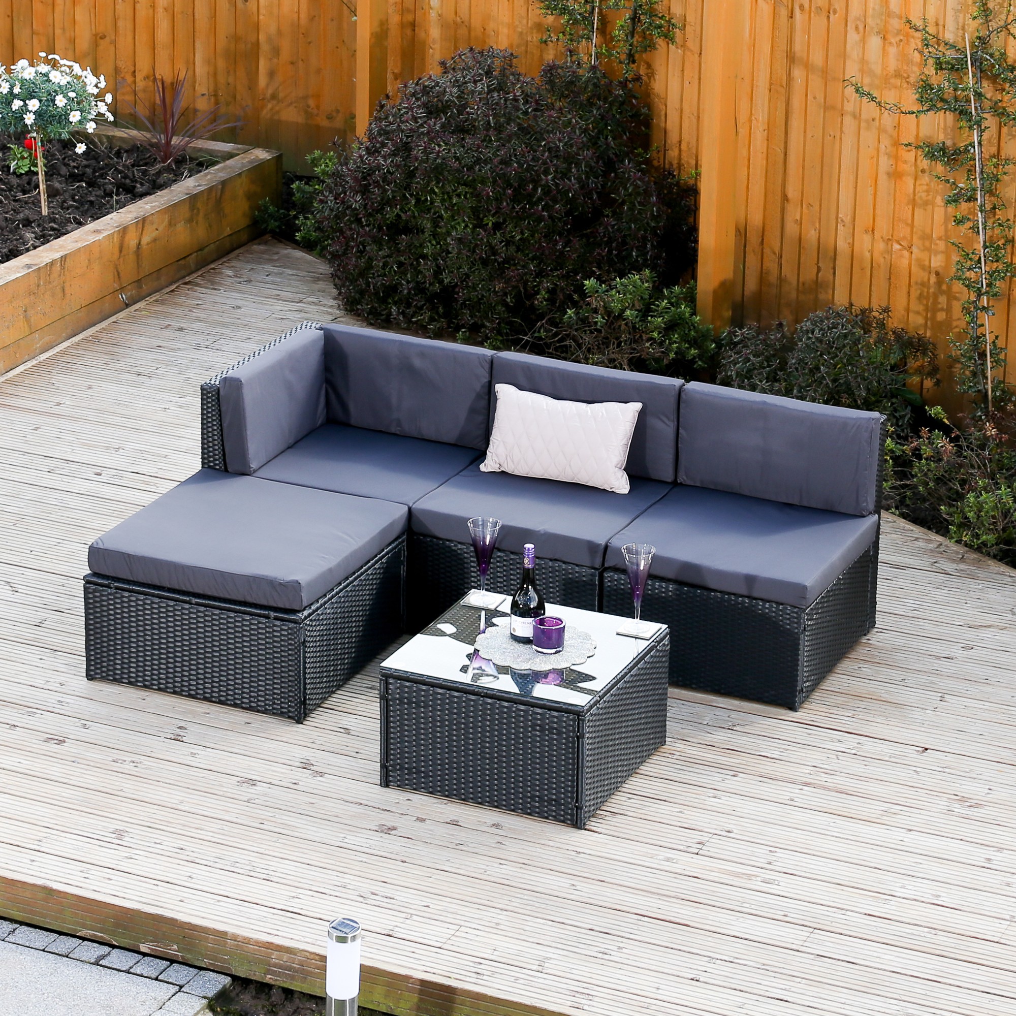 22 Rattan Garden Sofa Ideas You Should Look | SharonSable