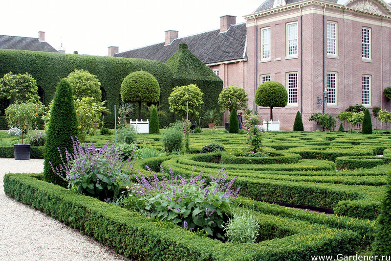 23 Het Loo Garden Ideas To Consider | SharonSable