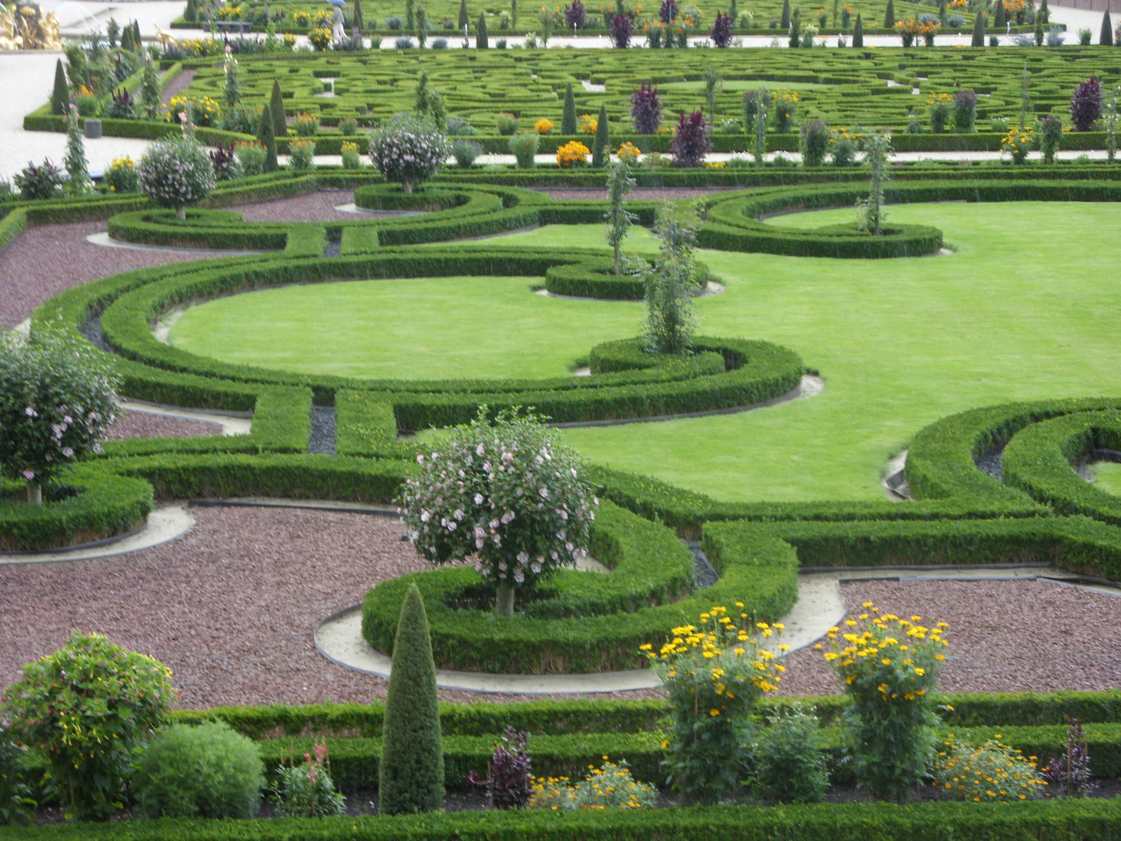 23 Het Loo Garden Ideas To Consider | SharonSable