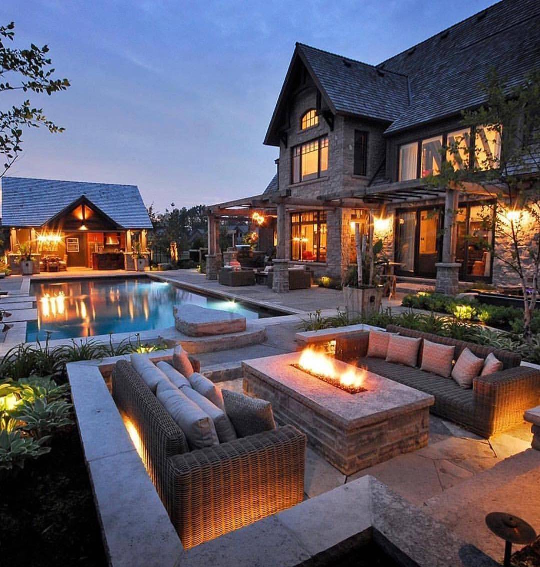25 Luxury Mansions Backyards Garden Ideas You Should Check | SharonSable