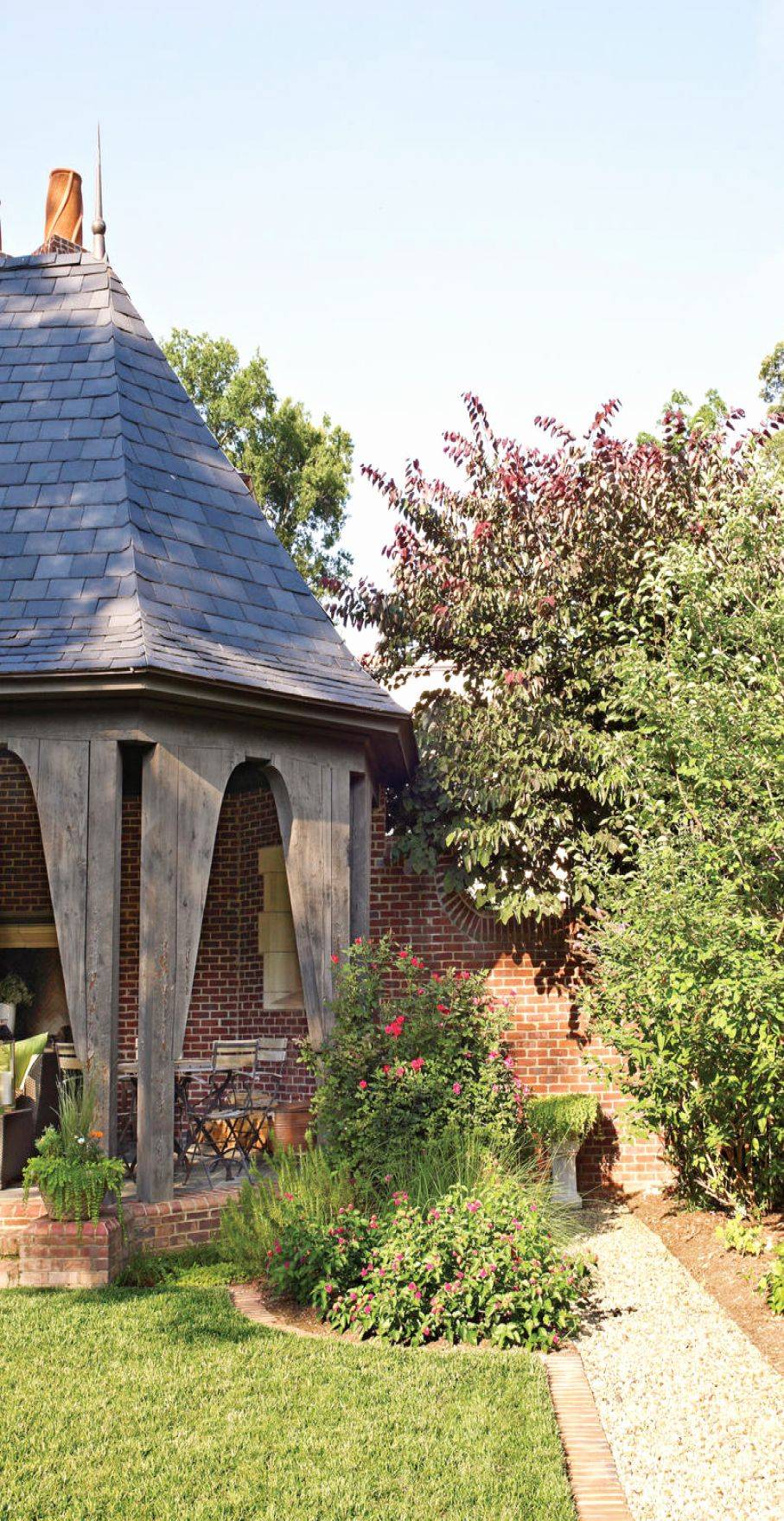 18 Garden Follies Made From Logs Ideas You Should Look | SharonSable