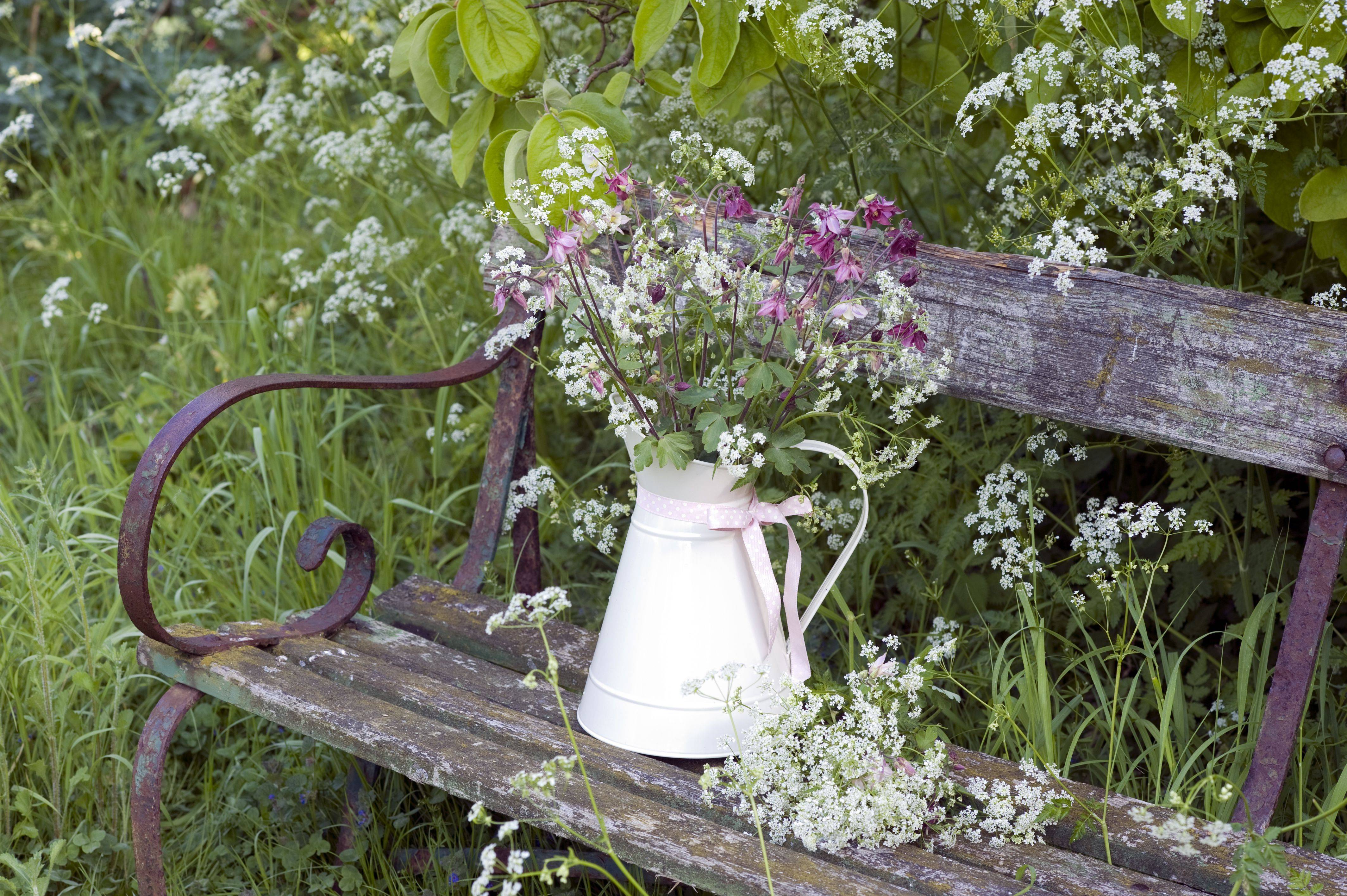 23 Rustic Flower Garden Bench Ideas Worth to Check | SharonSable