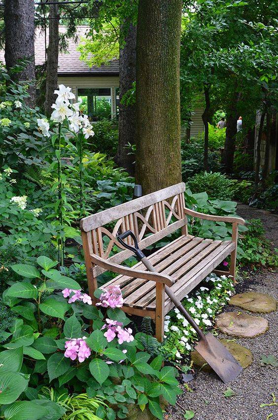 23 Small Flower Garden with Bench Ideas You Should Check | SharonSable
