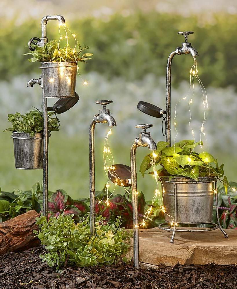 20 Decorative Solar Garden Stakes Ideas You Should Check | SharonSable
