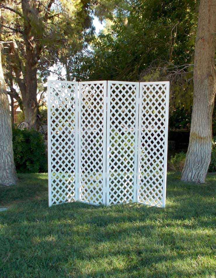 19 Lattice Garden Screens Ideas To Try This Year | SharonSable