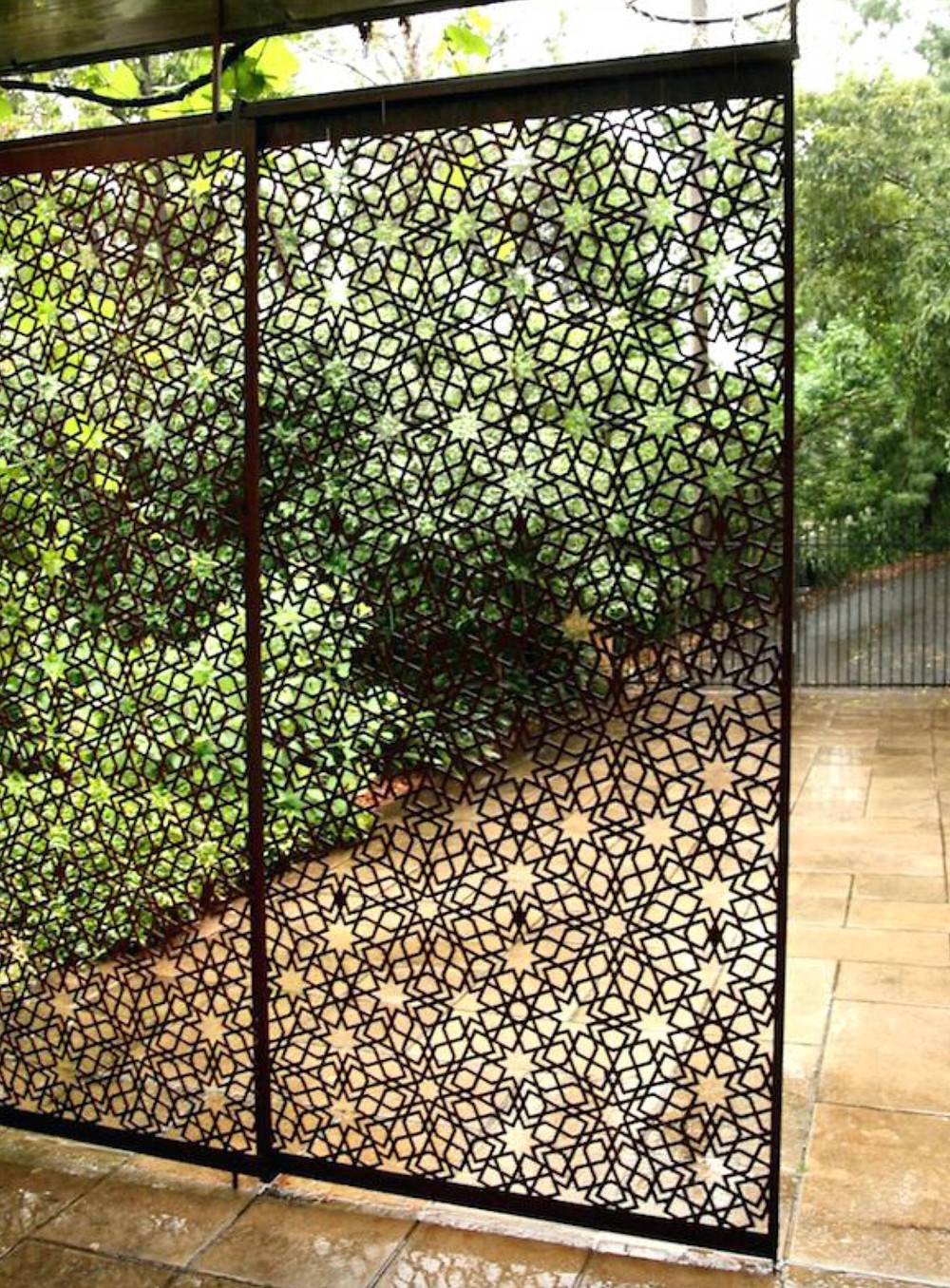 19 Lattice Garden Screens Ideas To Try This Year | SharonSable