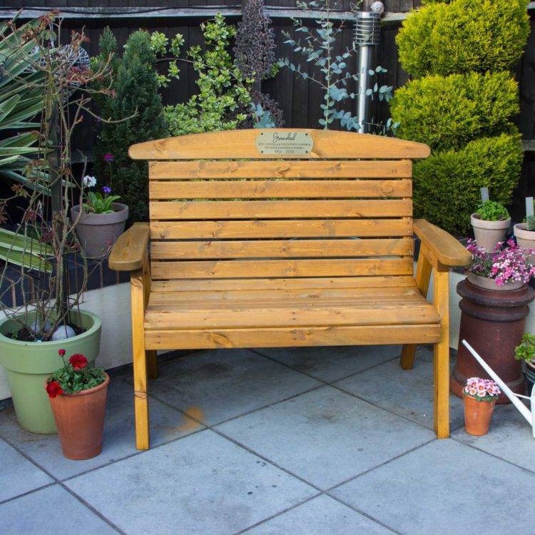 23 Personalized Memorial Garden Benches Ideas For This Year | SharonSable